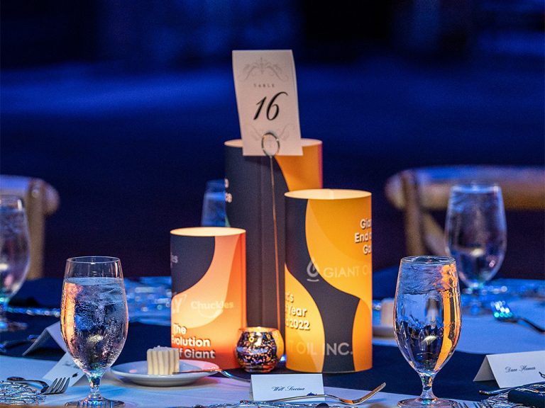Lightup branded table centerpieces gallery - Illuminaria