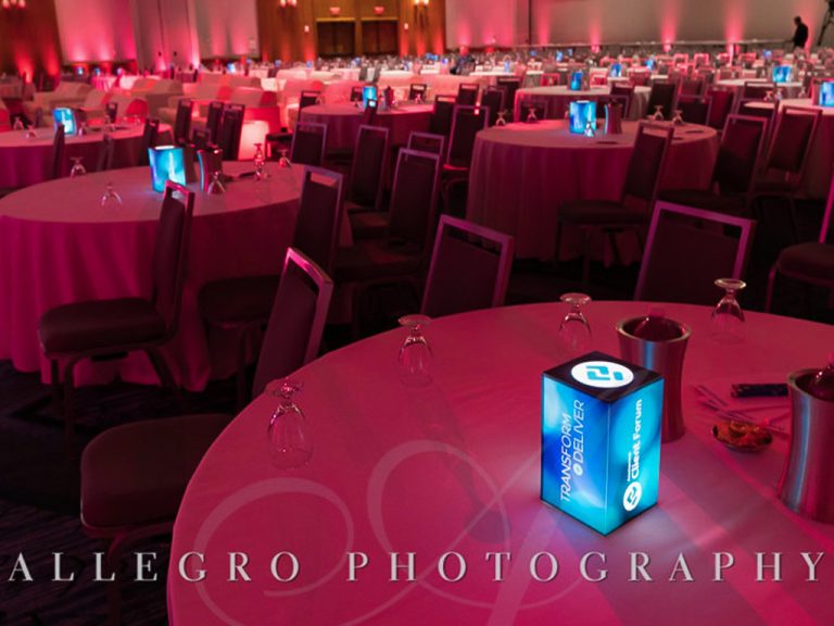 Lightup branded table centerpieces gallery - Illuminaria