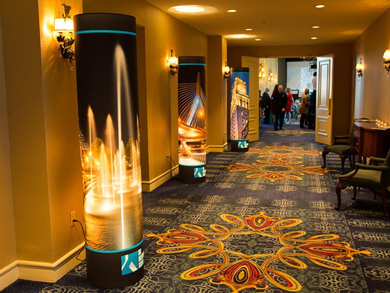 Lightup branded table centerpieces gallery - Illuminaria