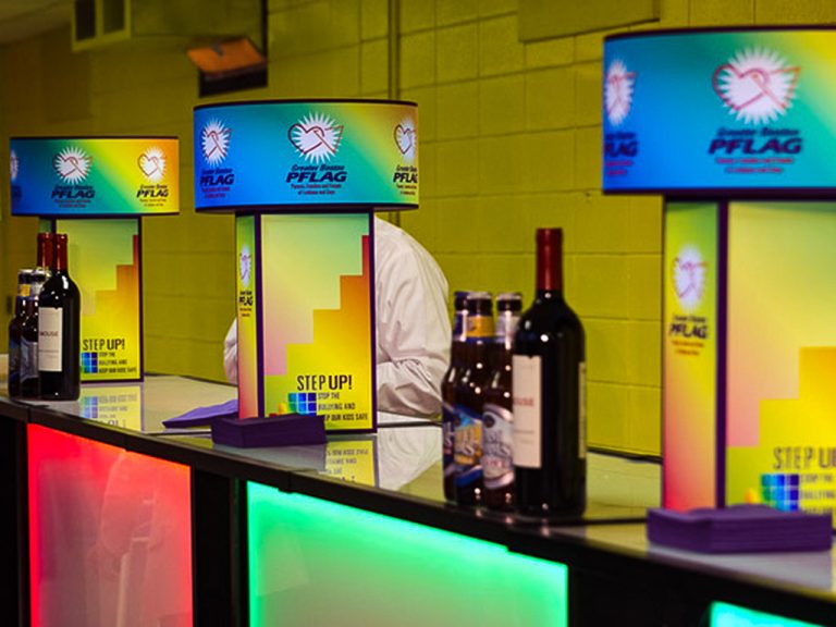 Lightup branded table centerpieces gallery - Illuminaria